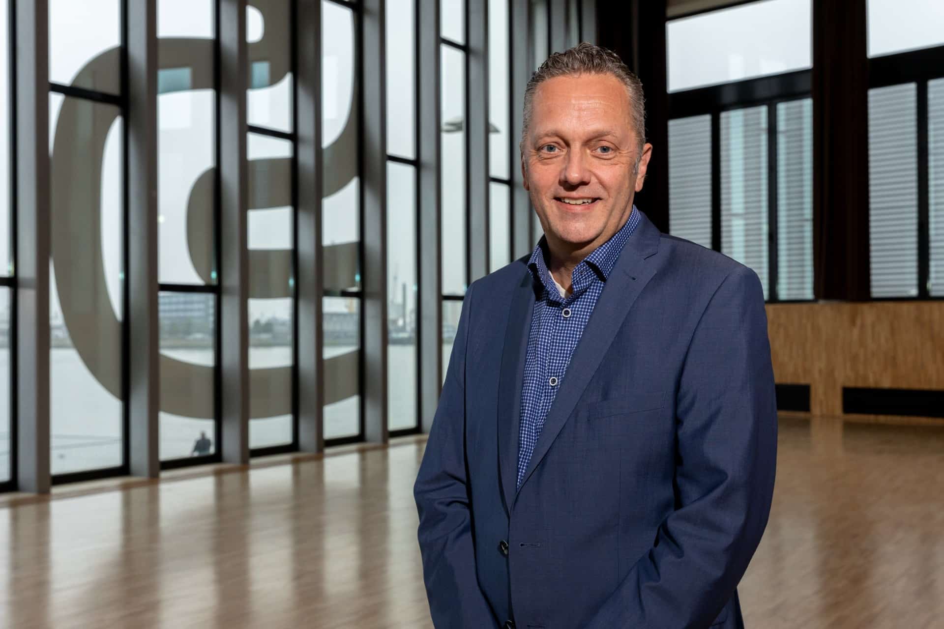 Ramon van Hal | Meet the authors | Polestar Publishing